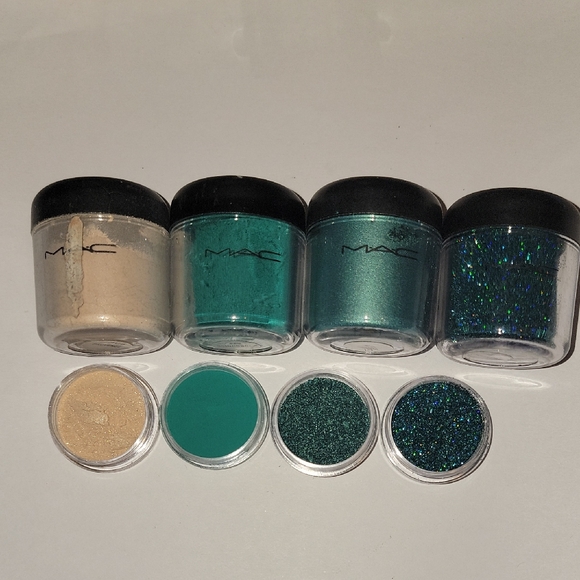 MAC Cosmetics | Makeup | Mac Pigment And Glitter Set | Poshmark